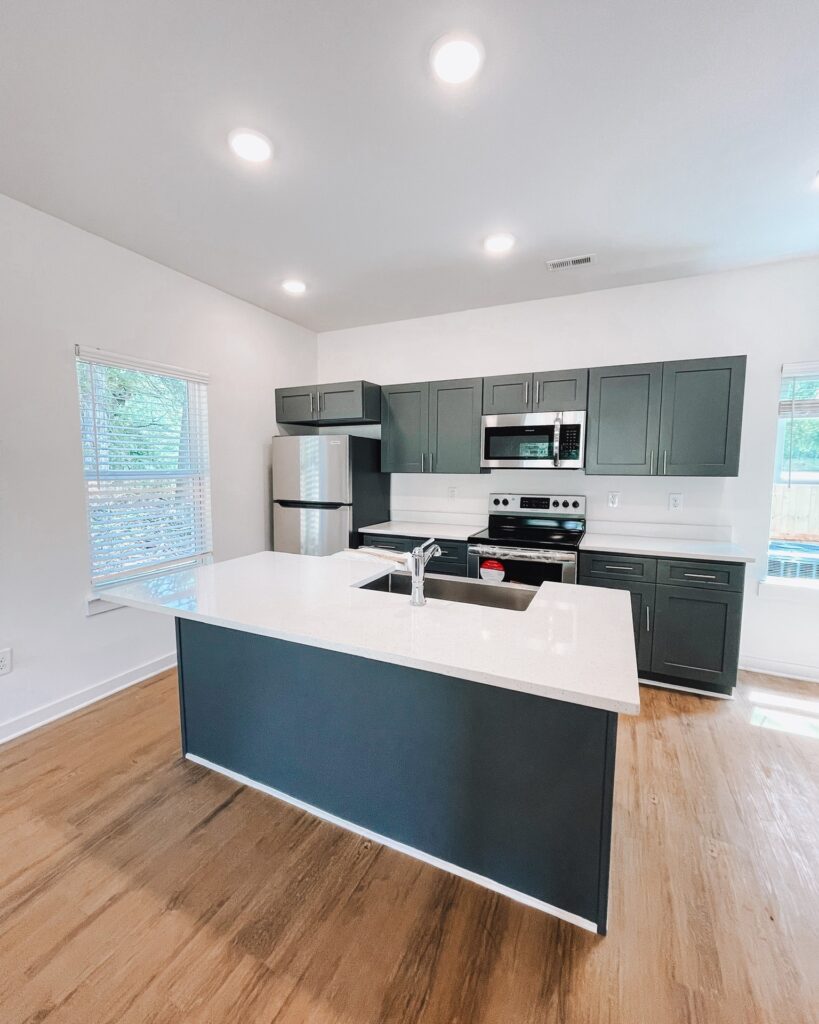 Apartments For Rent in Clemson | Amenities | Varsity Club