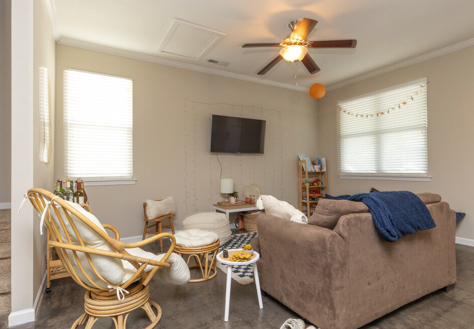 Apartments Near Clemson Campus | Photos | Varsity Club